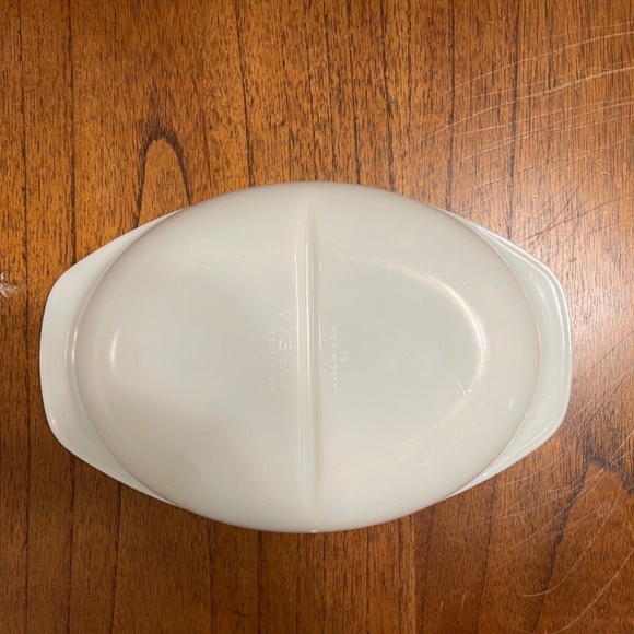 Pyrex | Dining | Vintage Pyrex Divided Serving Dish 63 15 Quart White ...